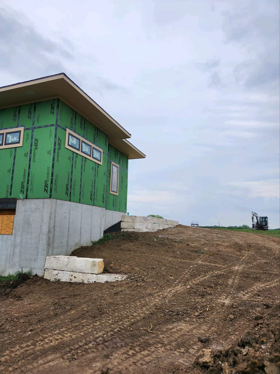 #703 18" Cottonwood Ledge Stone - Milled Smooth - Amborn Stone LLC